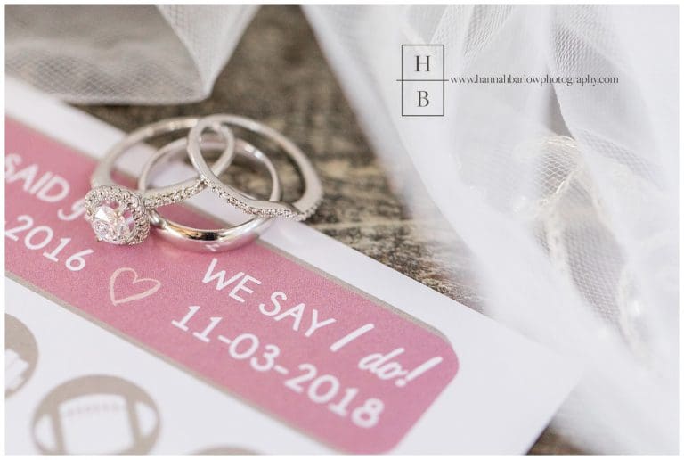 Bella Amore Fall Wedding | Ohio Wedding Photography - Hannah Barlow ...