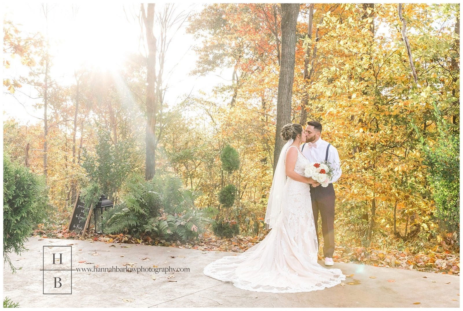 Bella Amore Fall Wedding | Ohio Wedding Photography - Hannah Barlow ...